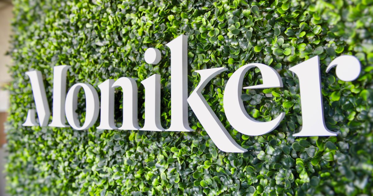 Moniker | ArtSigns®